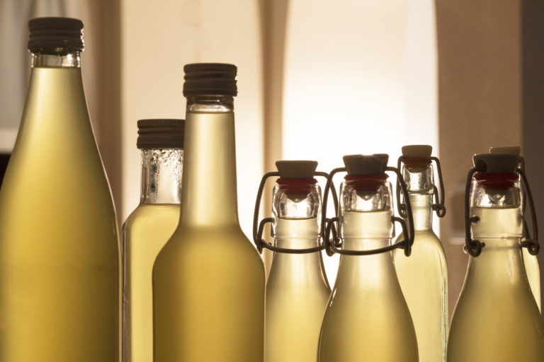 How to Make Cordials (Liqueurs) – Vintage Recipes and Cookery