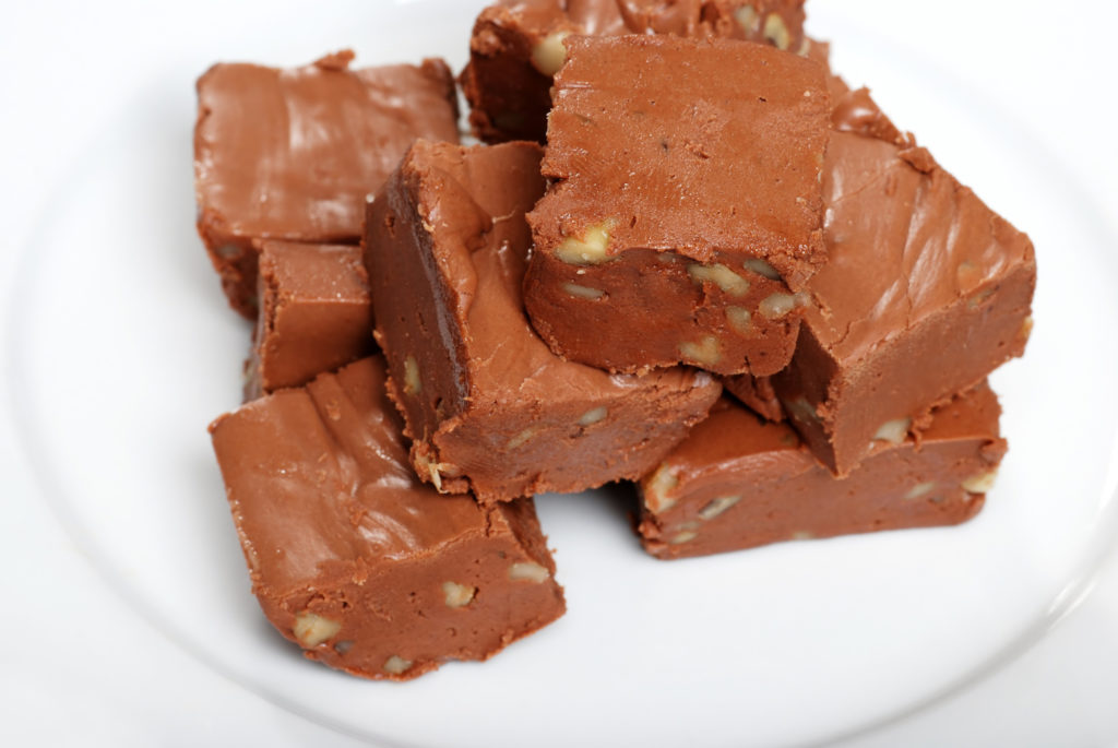 Making Homemade Fudge - Vintage Recipes and Cookery